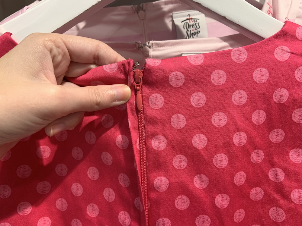 Photos New Hot Pink Minnie Mouse “rock The Dots” Dress With Pockets