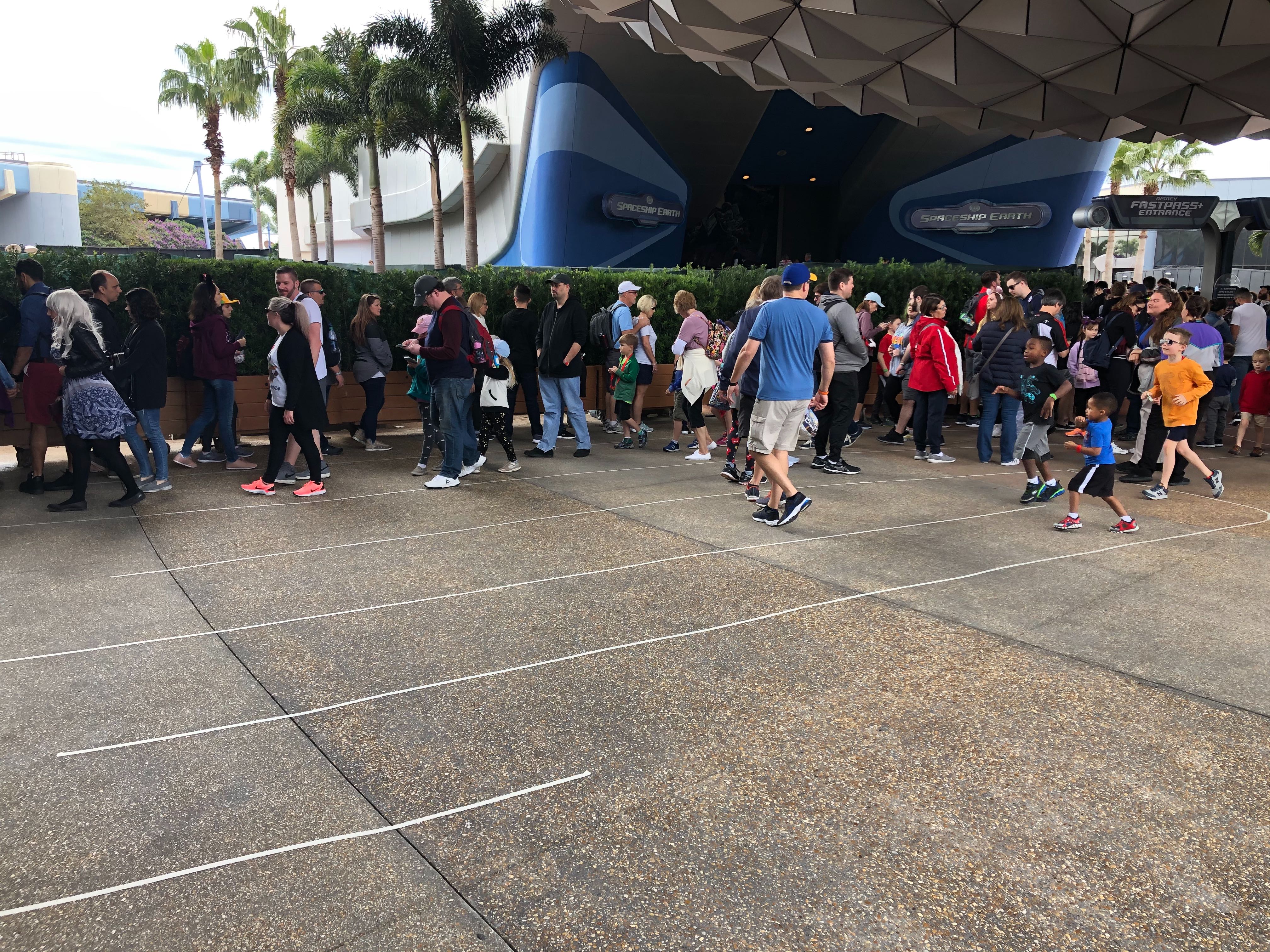 PHOTO REPORT: EPCOT 1/29/20 (New "Onward" Van Mug, Frozen Mezzo Mix ...