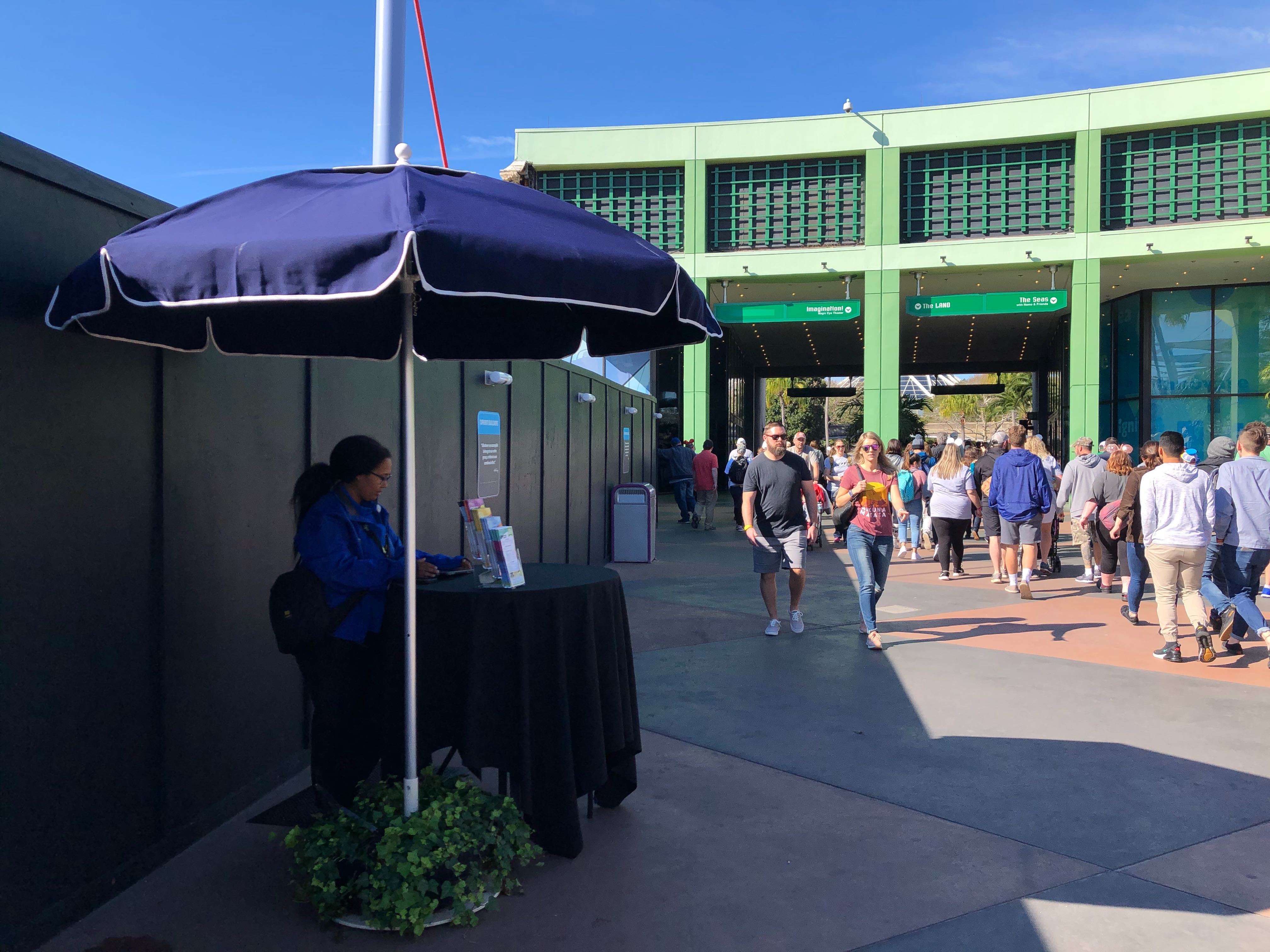 PHOTOS: Two Guest Experience Team Cast Members Now Assisting Guests at ...