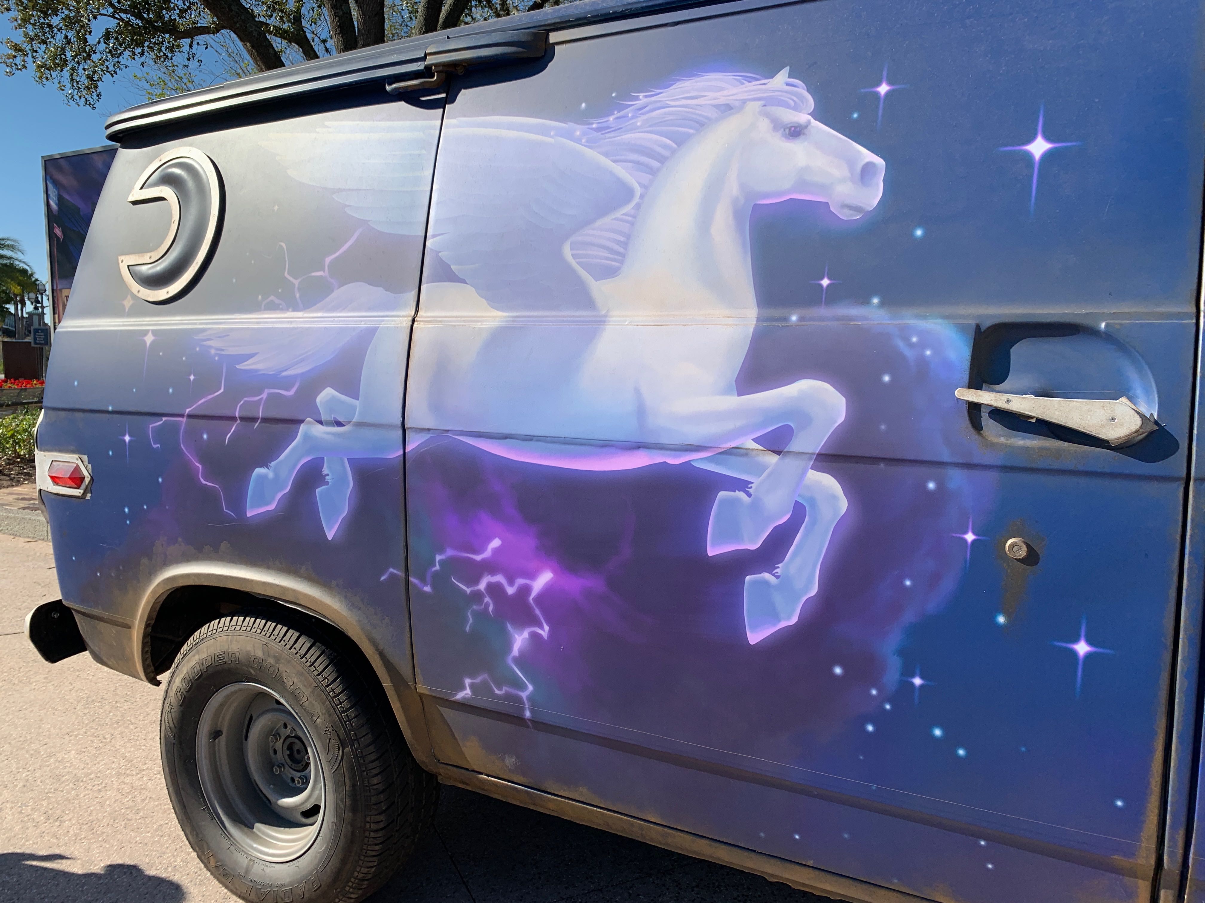 PHOTOS: Disney Pixar's "Onward" Guinevere Van Photo Op Rolls Into ...