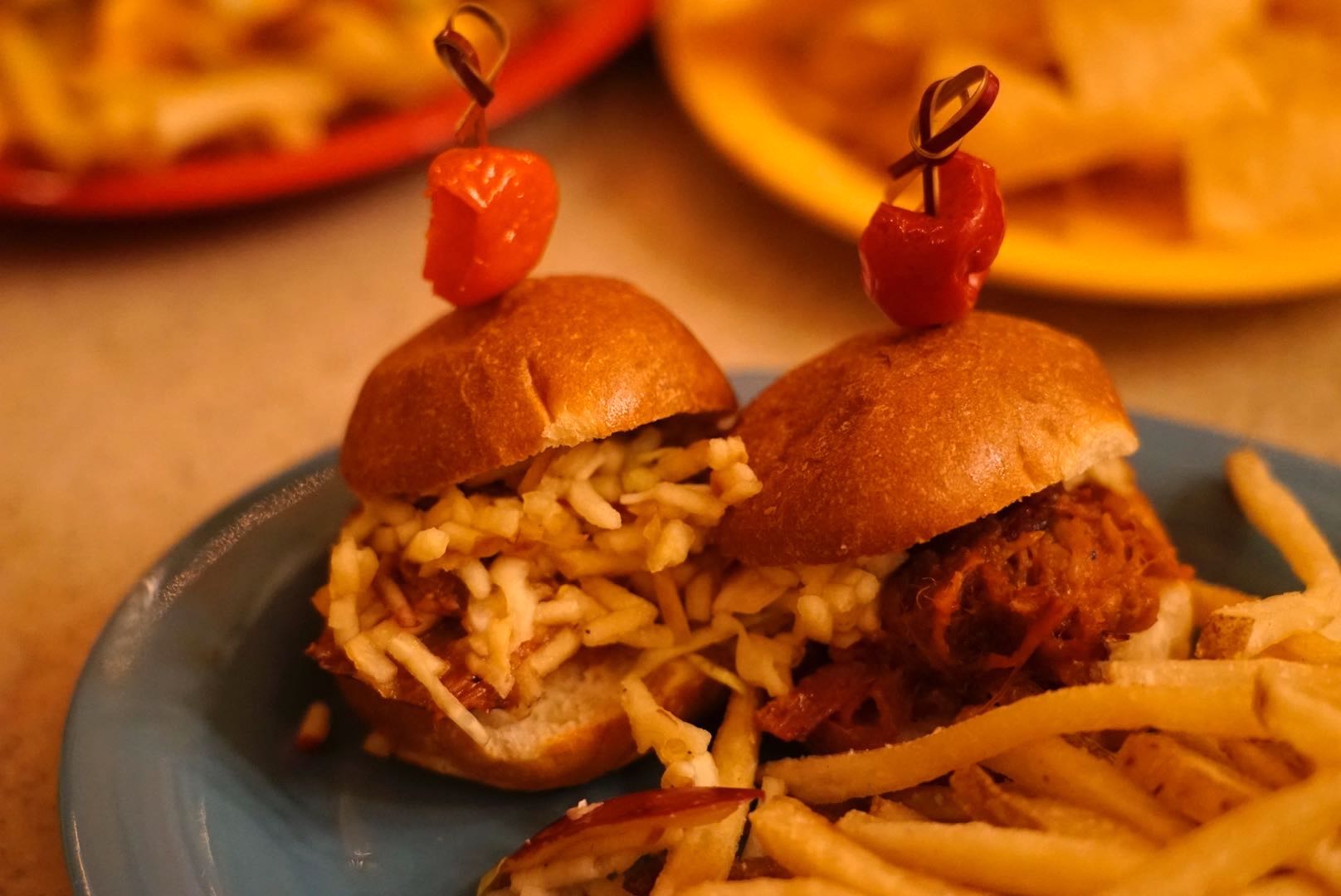 REVIEW: Iced Animal Cookie Shake, Fish Tacos, Brisket Fries, and More ...