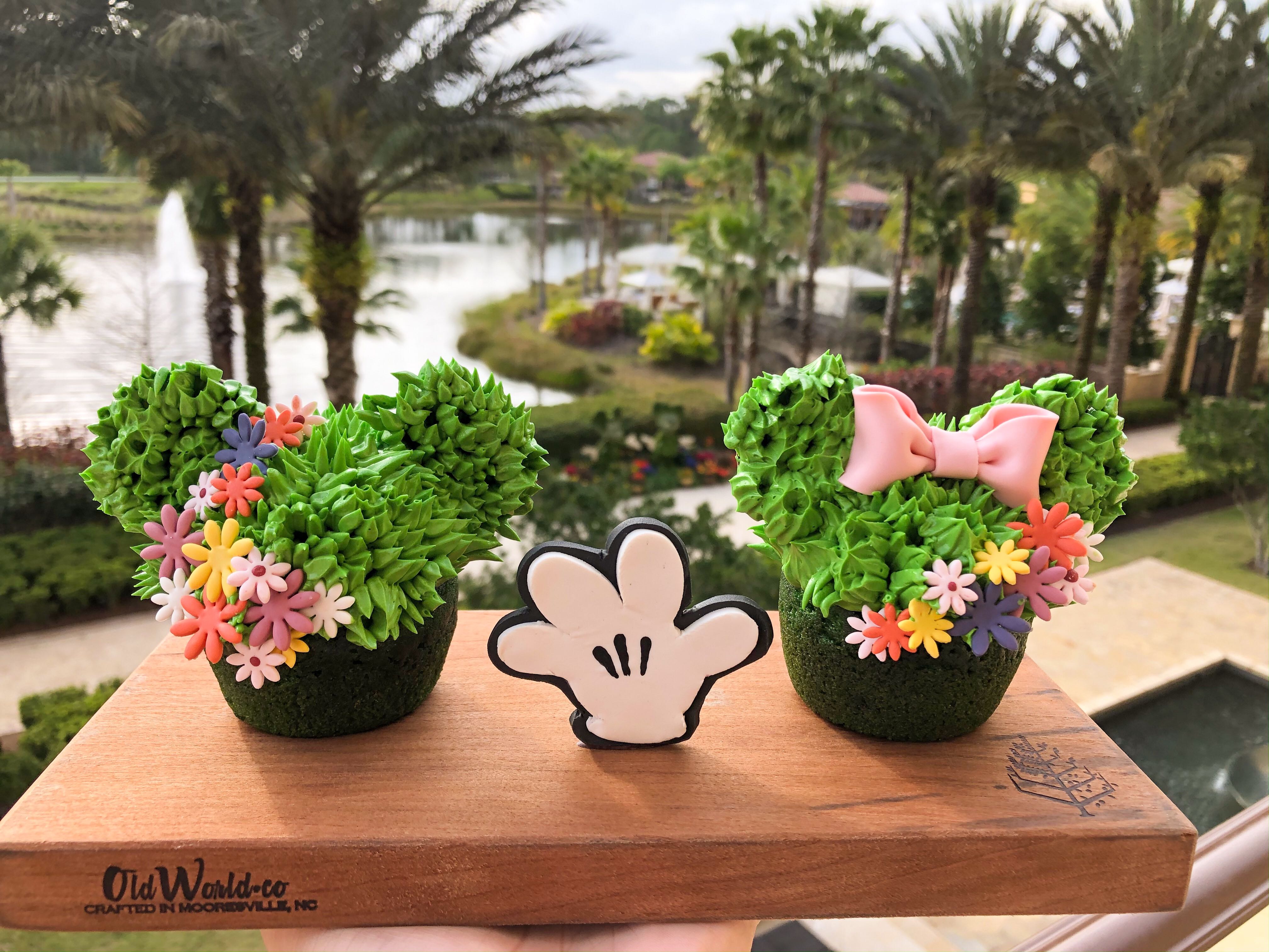REVIEW: New Mickey and Minnie Topiary Cupcakes Bring a Touch of Flower & Garden Festival to the ...