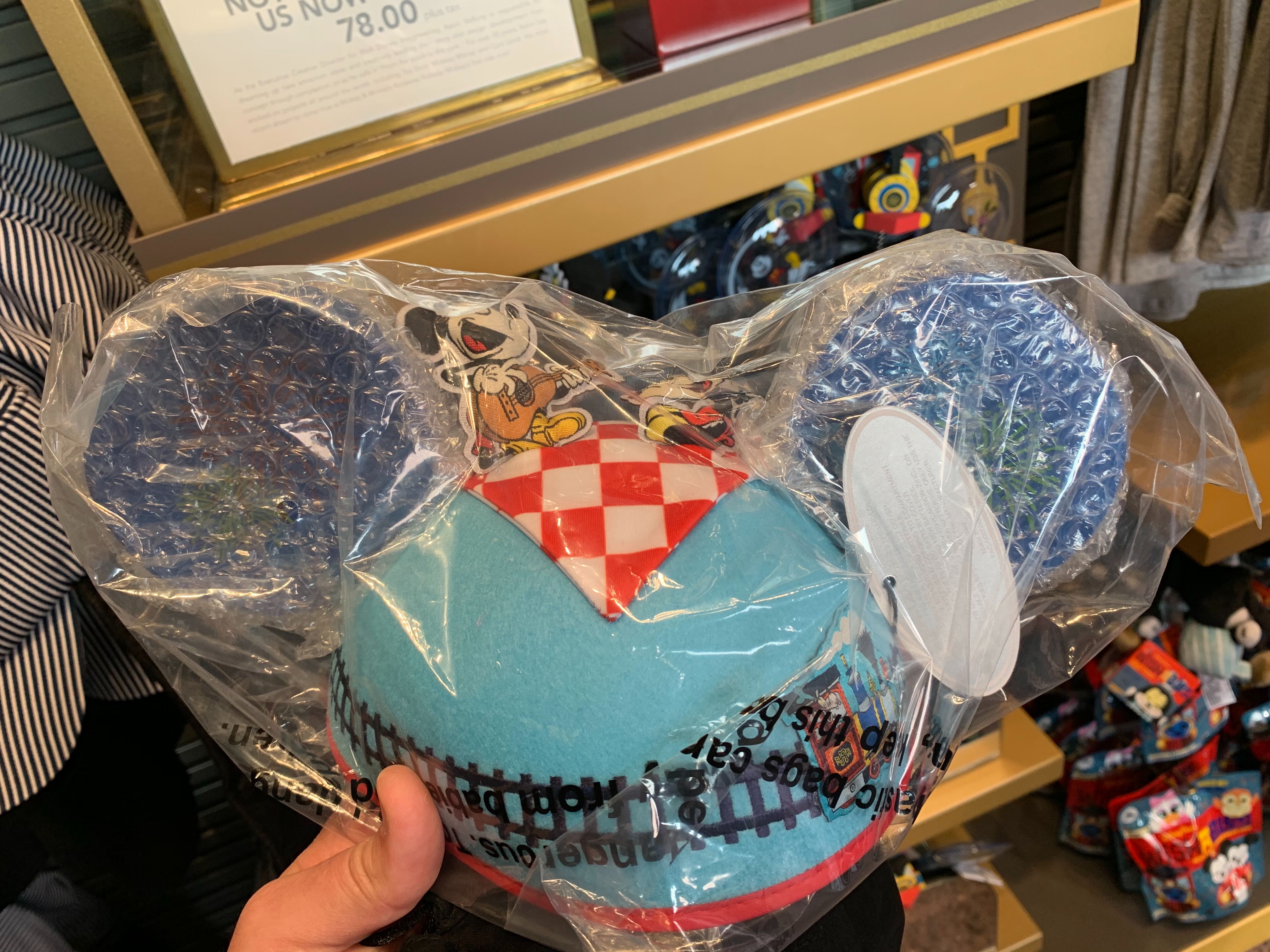 PHOTOS: New Disney Parks Designer Collection Mickey & Minnie's Runaway ...